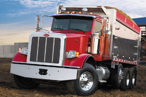 Peterbilt Best in Class Award Winning Dealership | GTG Peterbilt