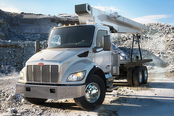 Peterbilt Best in Class Award Winning Dealership | GTG Peterbilt